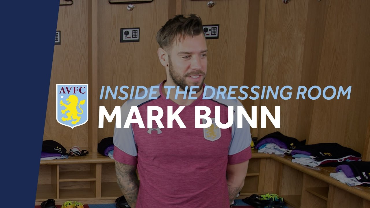 Inside the Dressing Room: Mark Bunn - YouTube
