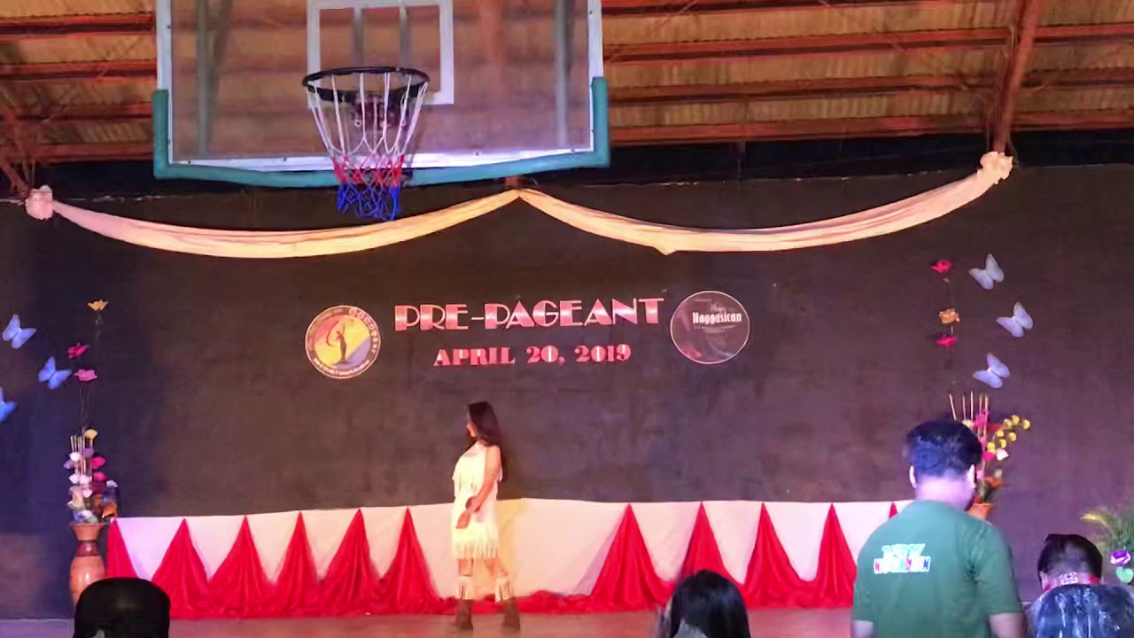 MY FIRST TIME JOINING A PAGEANT! - YouTube