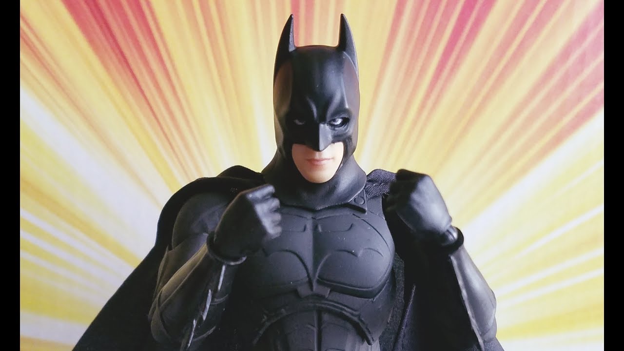 Medicom Mafex Batman Begins Batman Figure - YouTube