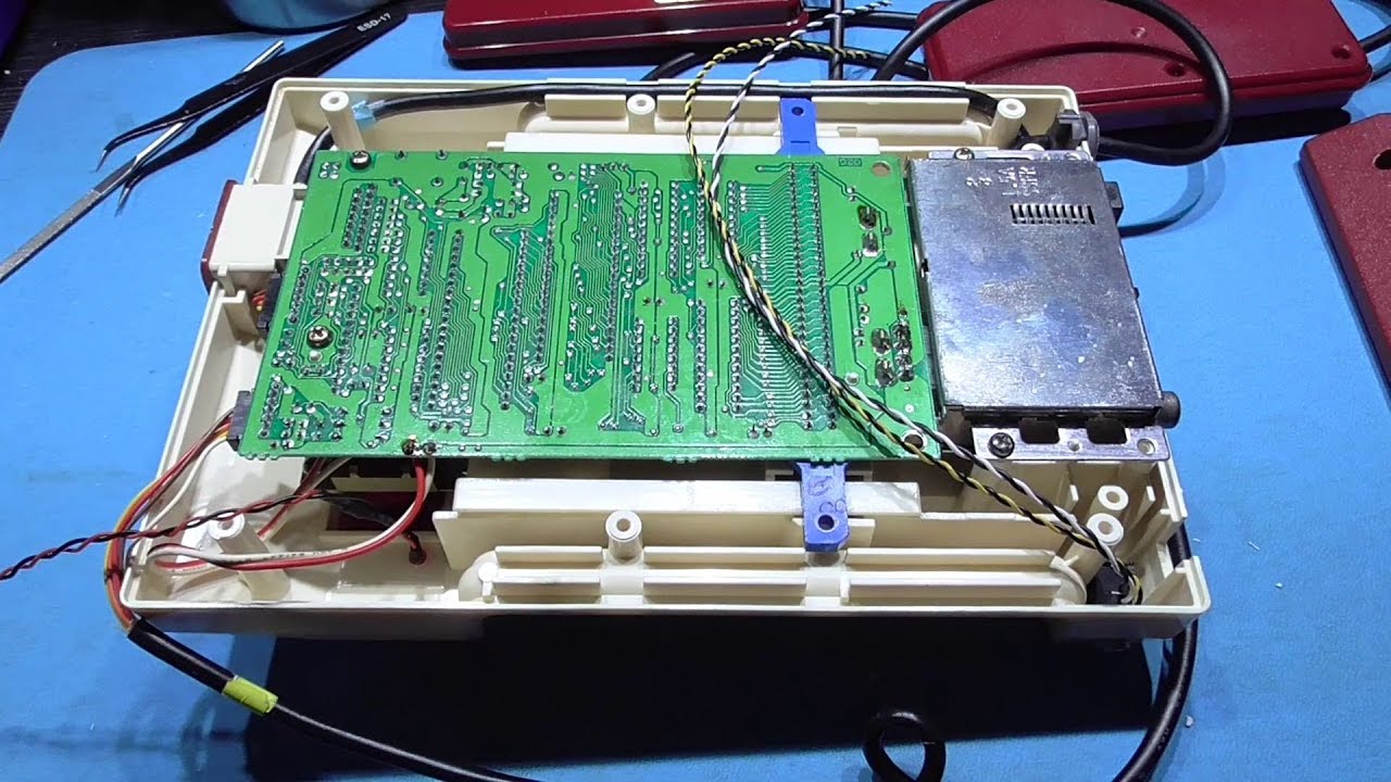 Nintendo Famicom - AV (CVBS) Composite Video Mod & Red LED Power ...