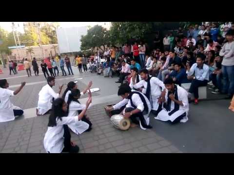 UIT-RGPV in MANTHAN - largest street play festival: Nukkad natak by ...