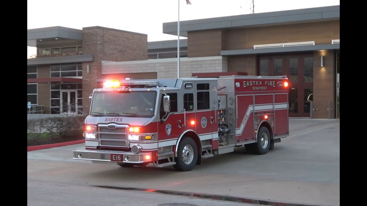 Engine 16 Responds to MVA [Eastex Fire Department] - YouTube