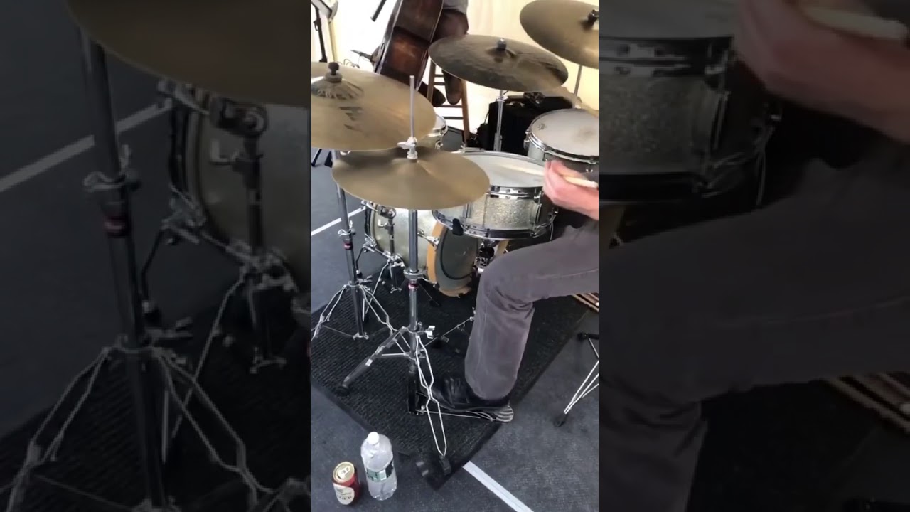 Pete Zimmer Drumming in Miami - YouTube