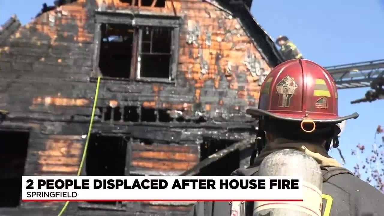 2 people displaced after fire on Princeton Street in Springfield - YouTube