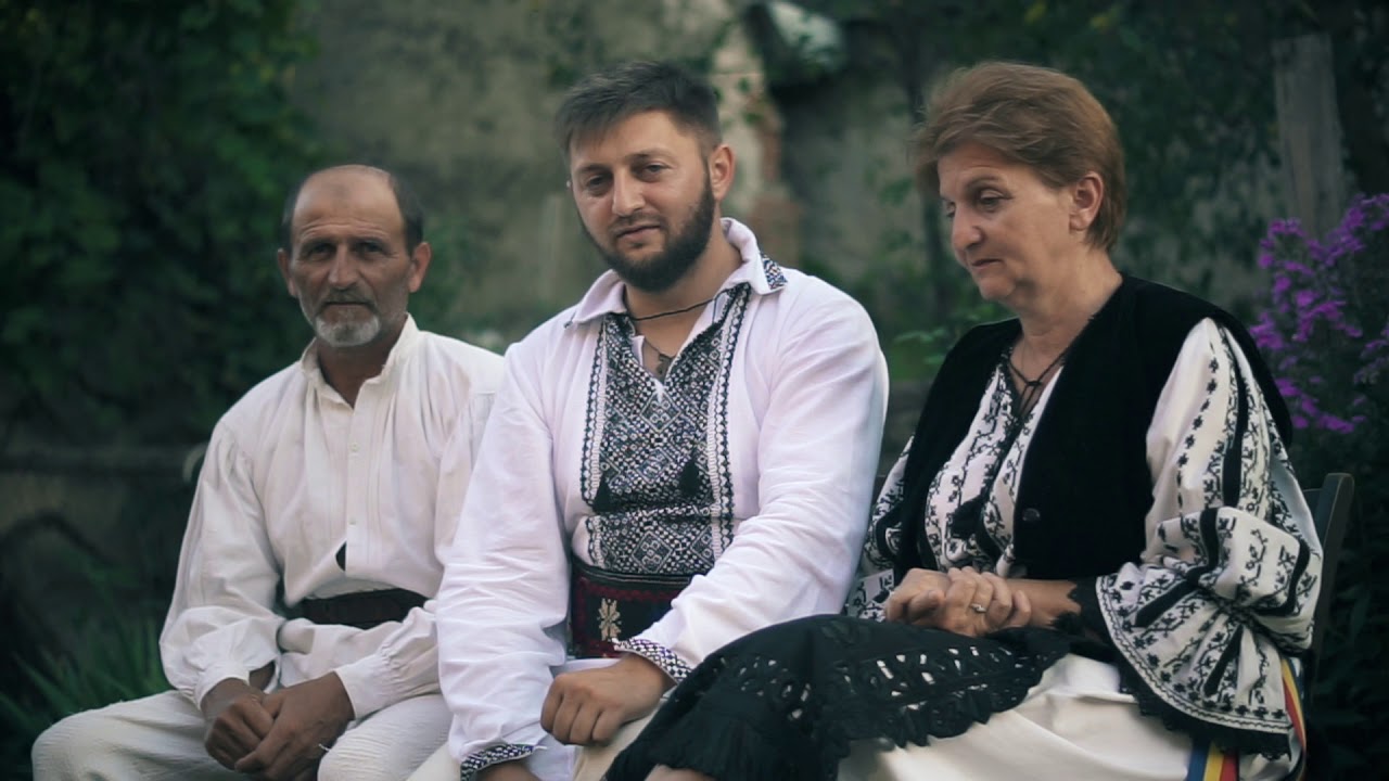 ADRIAN BARBU - ANII VIETII MI-OR TRECUT - YouTube