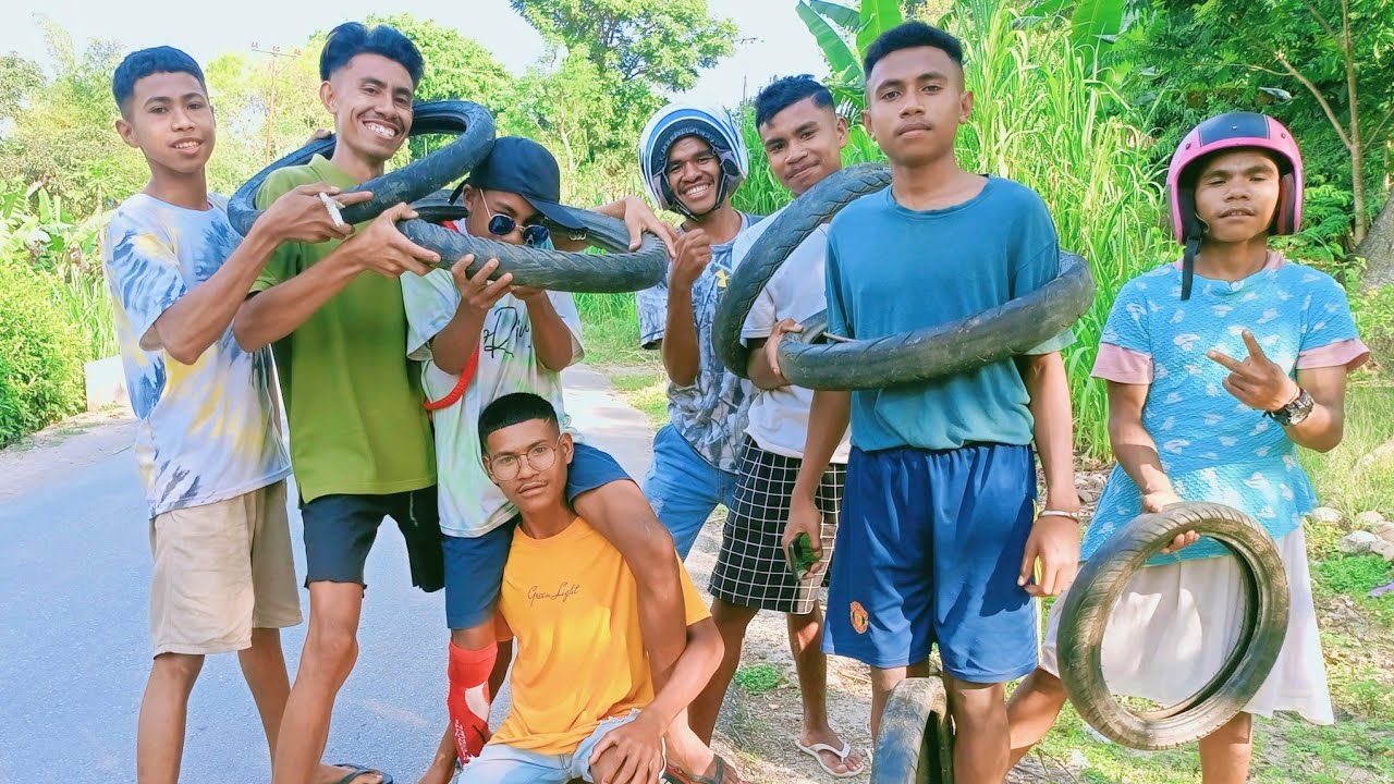 lucu-lucu orang Timor||Balap_Liar🏍️🤣||Nifukani Big Family - YouTube