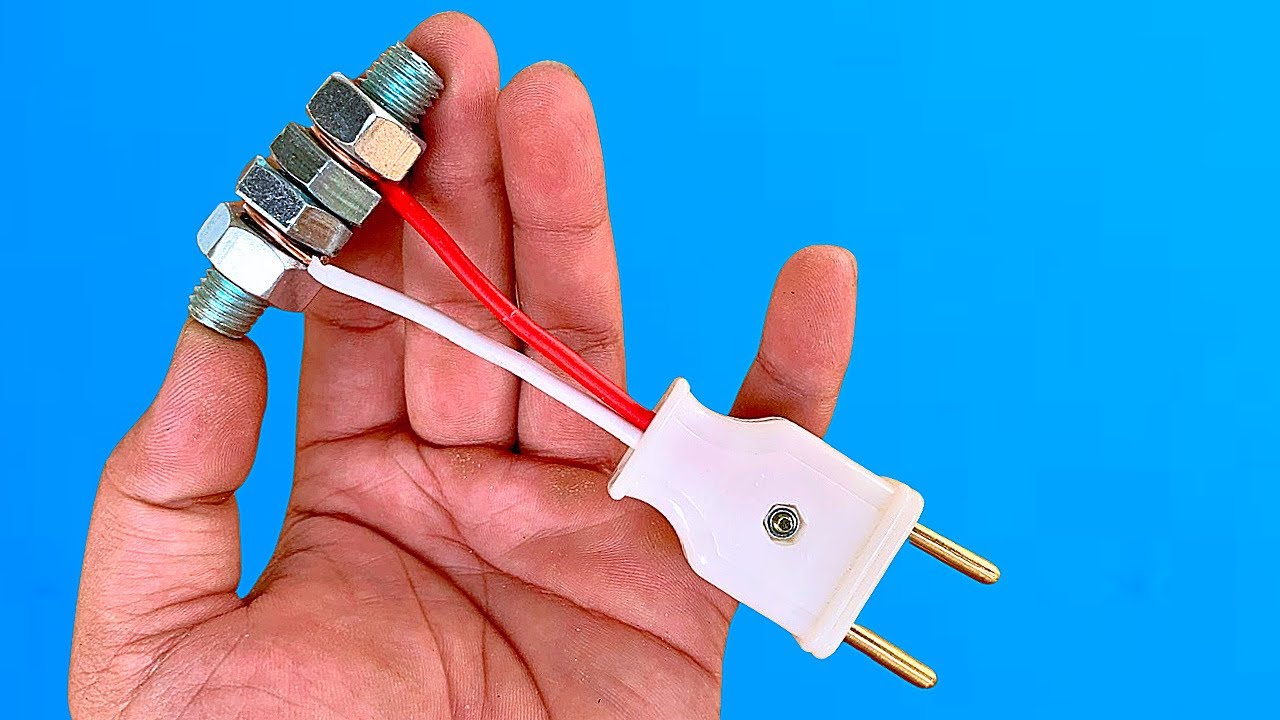 Say Goodbye to Cable Bills FOREVER! Build This Insane DIY Super Antenna ...