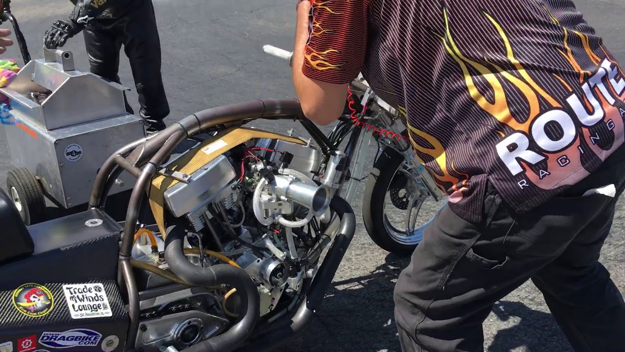 Pro Fuel Nitro Harley Battle - Preston Bartlett vs Jay Beasley - YouTube