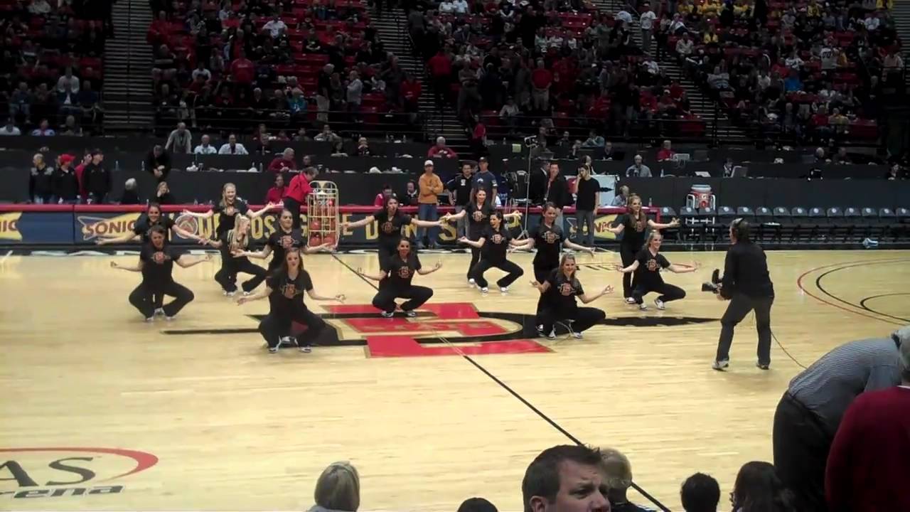 SDSU Dance Team performs to the "Final Countdown" - YouTube