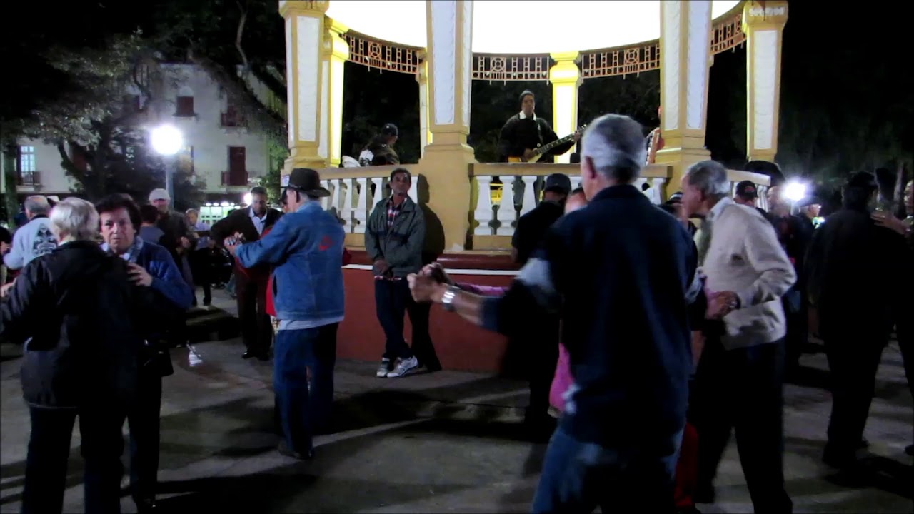 Seresta no Coreto - Poços de Caldas - MG (ago/2017) - YouTube
