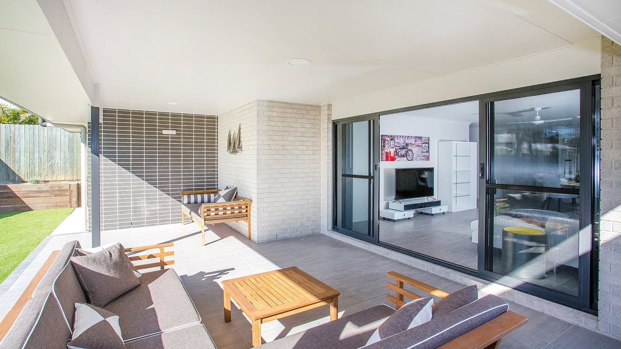 Marcus Gill, Master Builder - Smart Cube (Interior design / Display ...