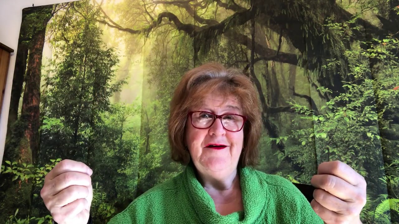 Storytelling - Mr Wiggle and Mr Waggle (Told by Liz Weir) - YouTube
