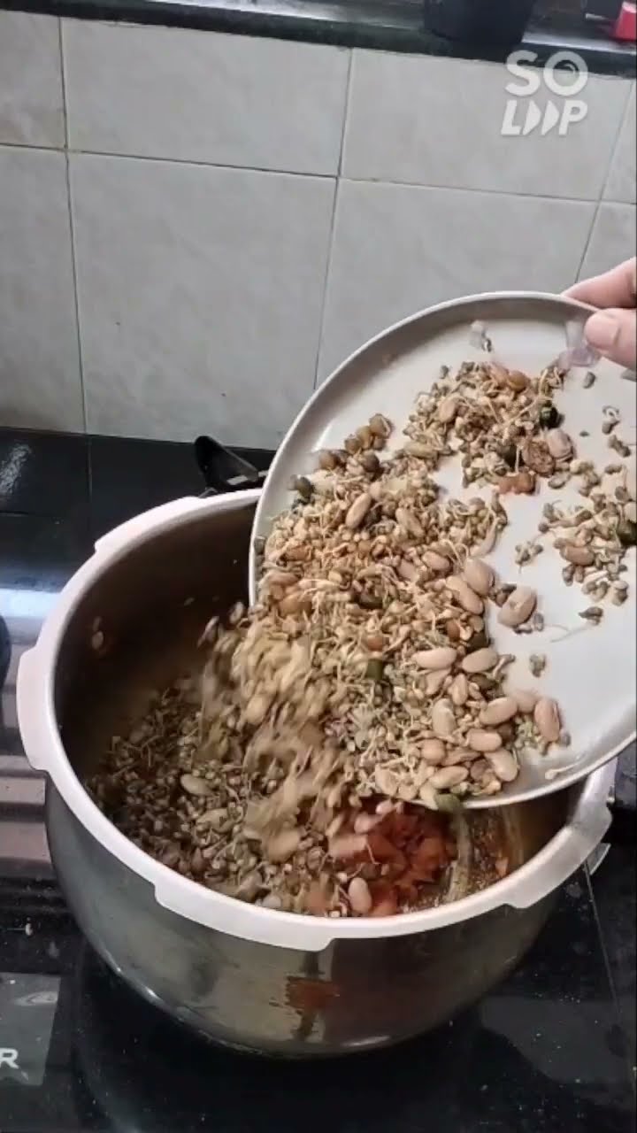 # Mix Sprouts usal#मोड आलेल्या कडधान्यांची उसळ - YouTube