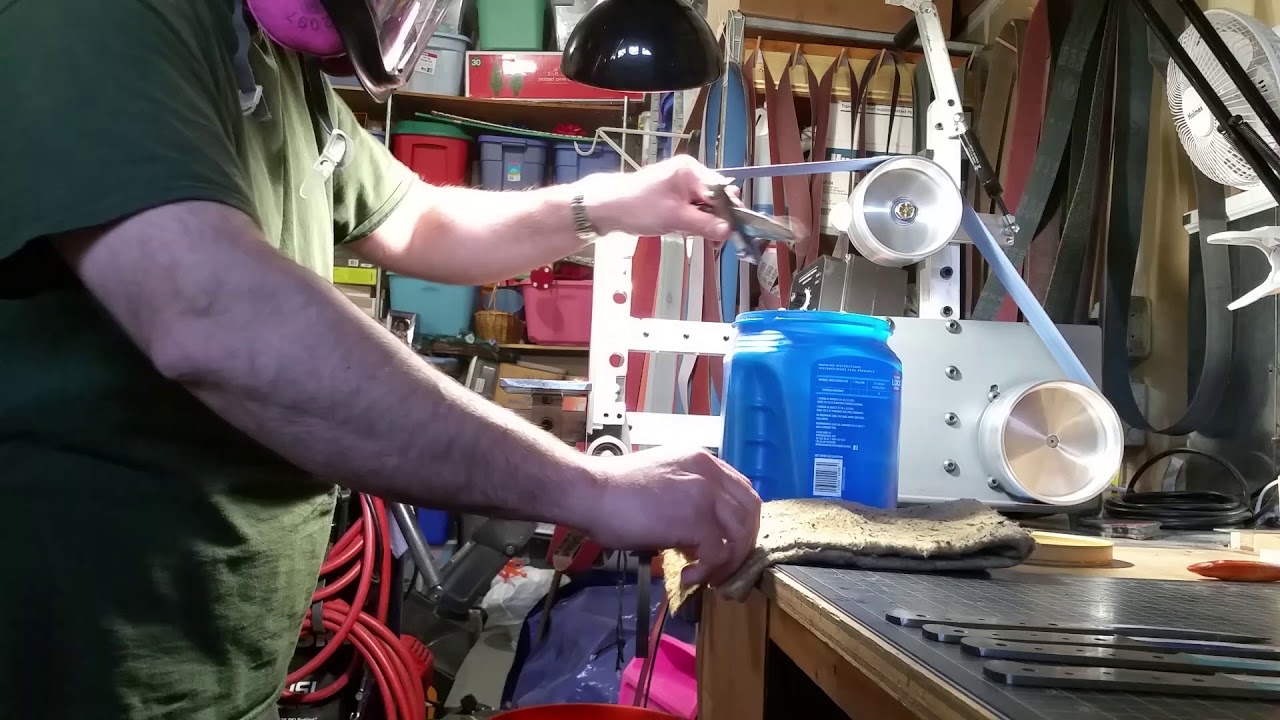 Grinding a bevel in real time. - YouTube