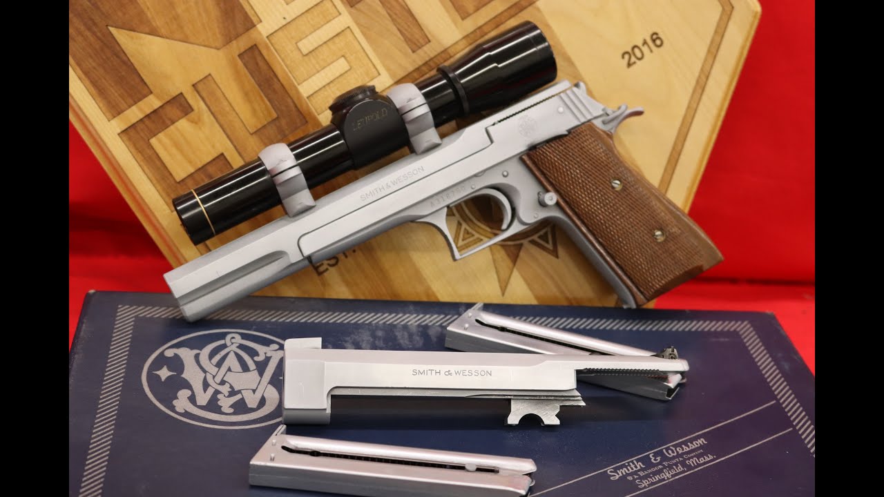 Wild Fully Customized Smith & Wesson Model 41 -- Vern Ewer ...