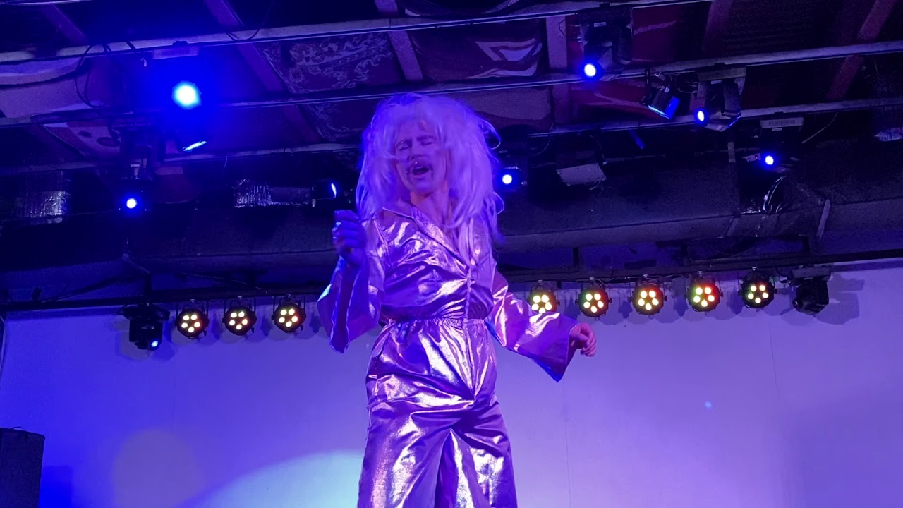 Duke Carson - Queen Mix - YouTube