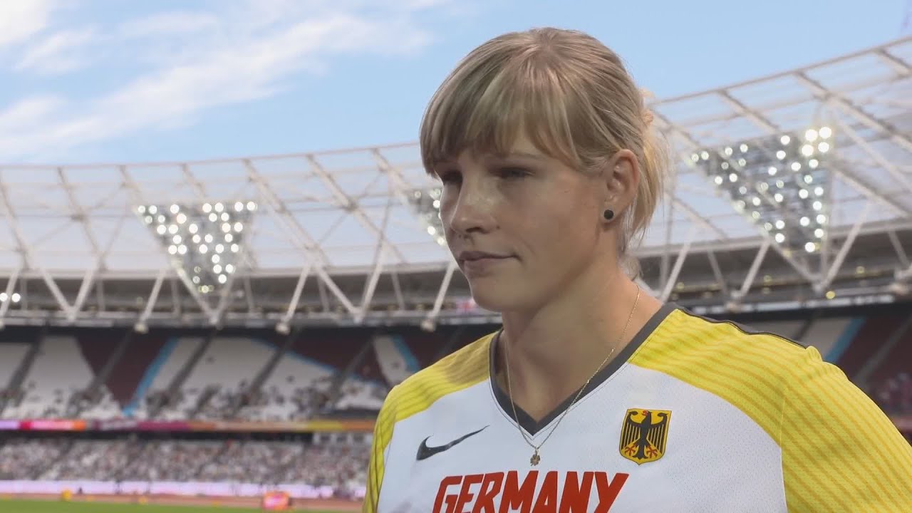 WCH 2017 London – Nadine Muller GER Discus Throw Group B - YouTube