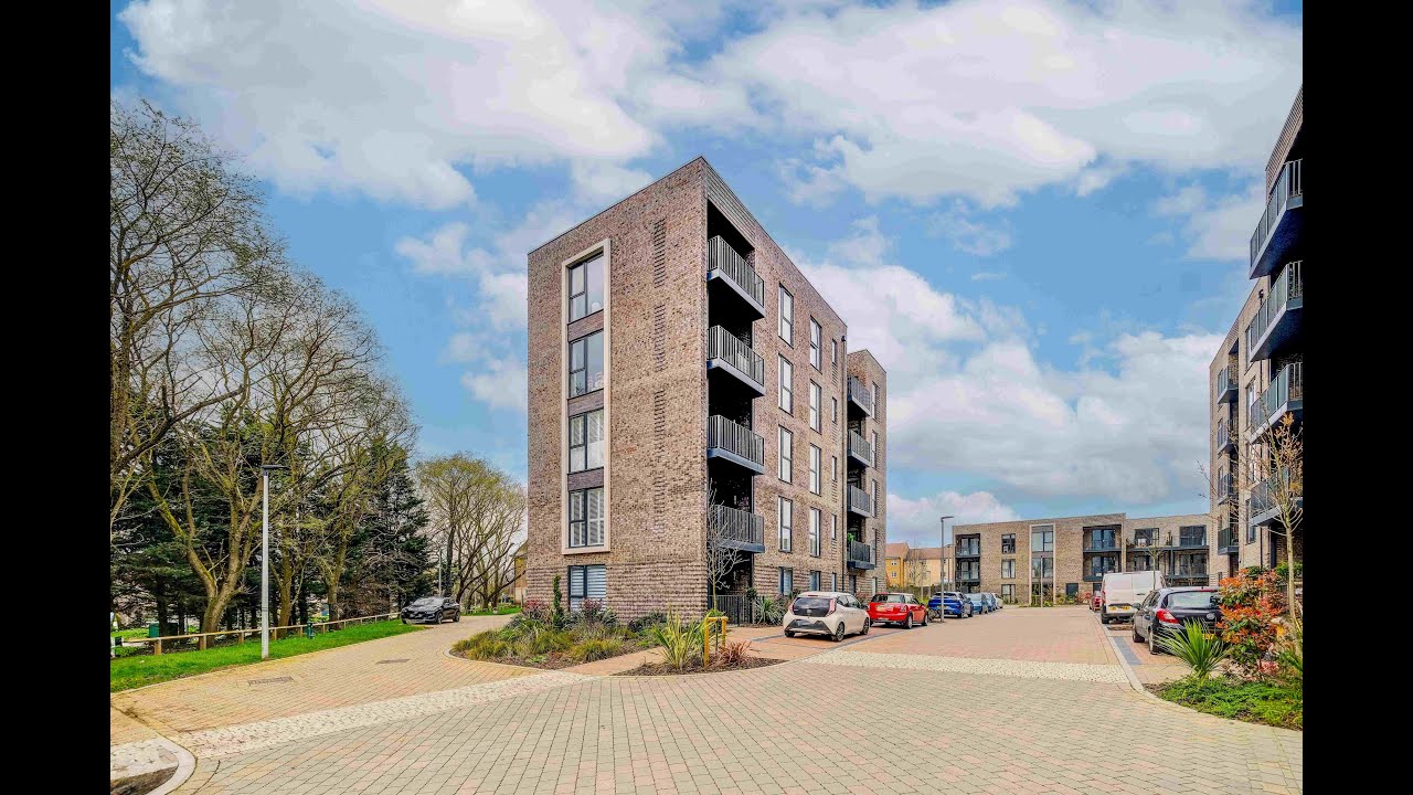 Academy Way, Epping Gate, Loughton, IG10 3GW - YouTube