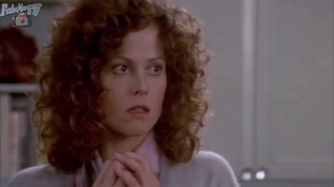 Ghostbusters (1984) deleted & long lost scene | Dana kitchen fridge ...