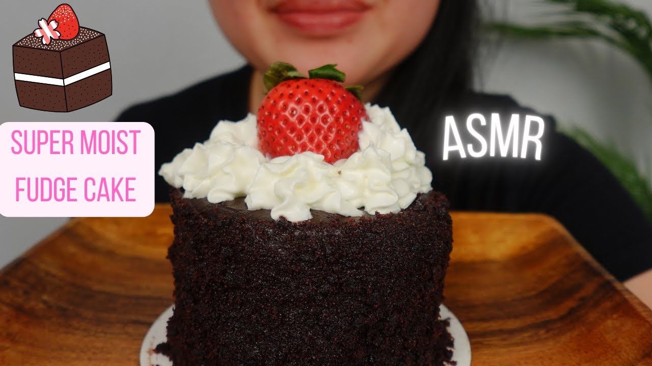 ASMR SUPER MOIST CHOCOLATE CAKE *eating sound (No talking) - YouTube