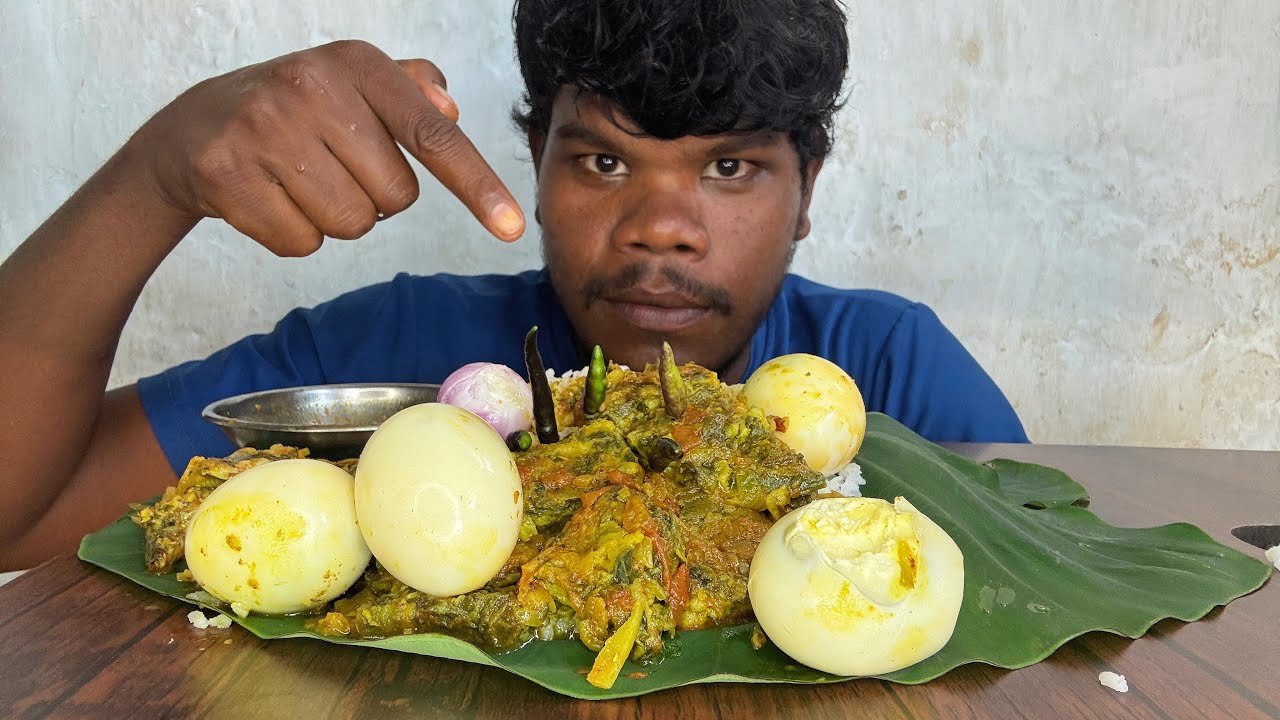 RV Patta boiling egg eating || anda rice eating village - YouTube