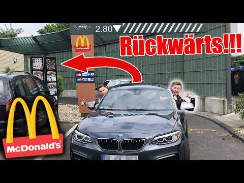 RÜCKWÄRTS in DRIVE-IN fahren PRANK !! (McDonalds Prank EXTRΕM)