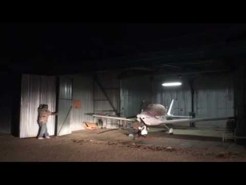 Brian's Armstrong hanger done - YouTube
