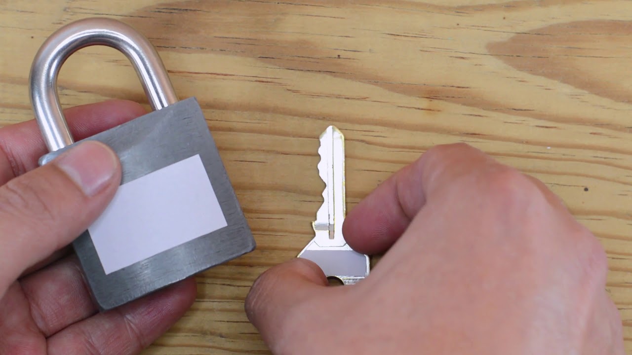 Opening And Closing Padlock - YouTube