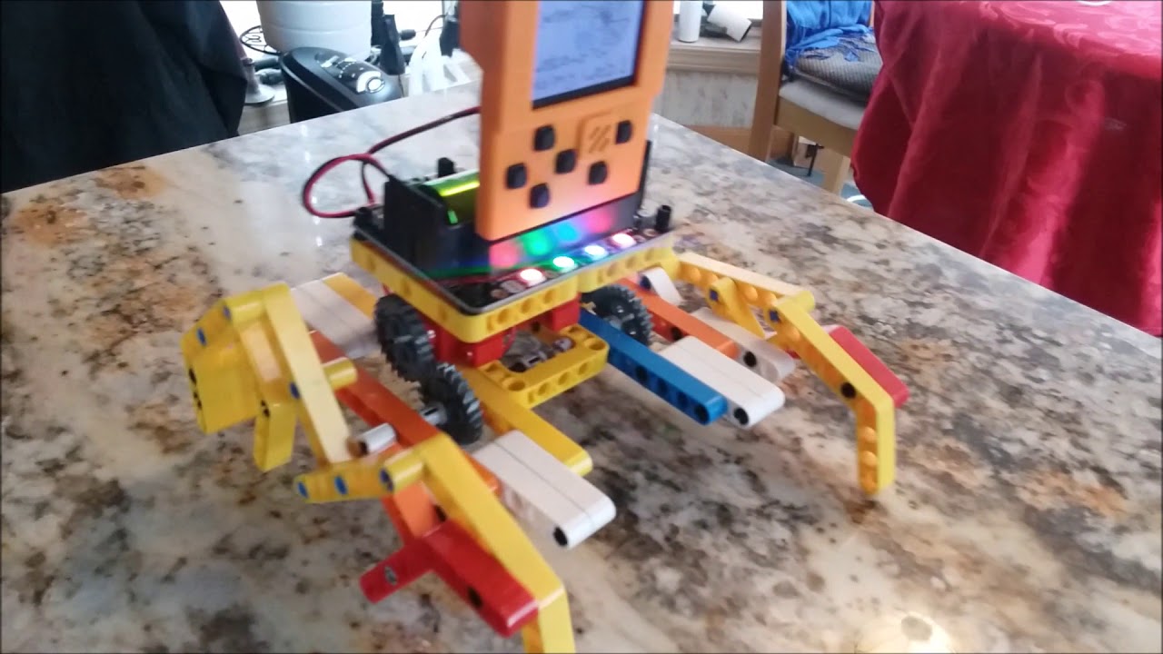 Using Meowbit and Spiderbit: Charlotte's Web-first video, MakeCode Arcade - YouTube