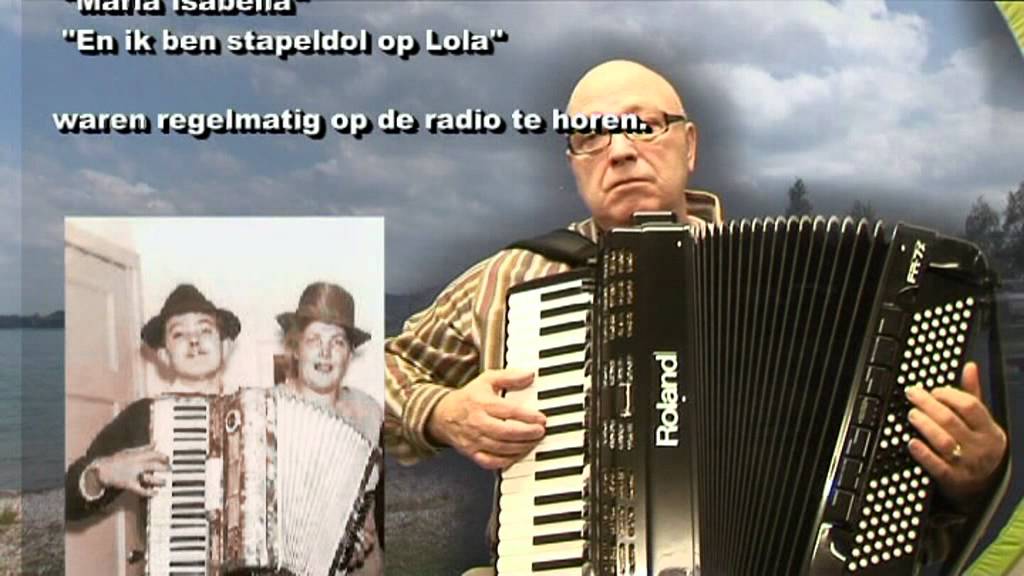 Jan Engelen Accordeonist Boemerang Migra,s Majona,s Mpeg.mpg - YouTube