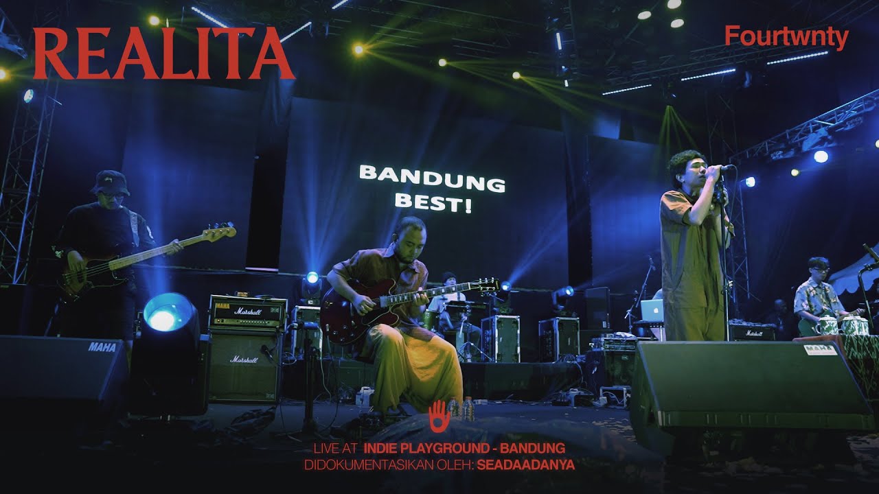 Fourtwnty - Realita (Live Indie Playground Bandung) - YouTube