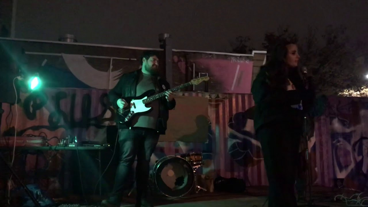 Pluot at Ynot Lot (11-17-19) - YouTube