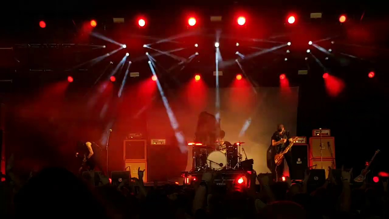 Monolord rust live at fortarock 2019 - YouTube