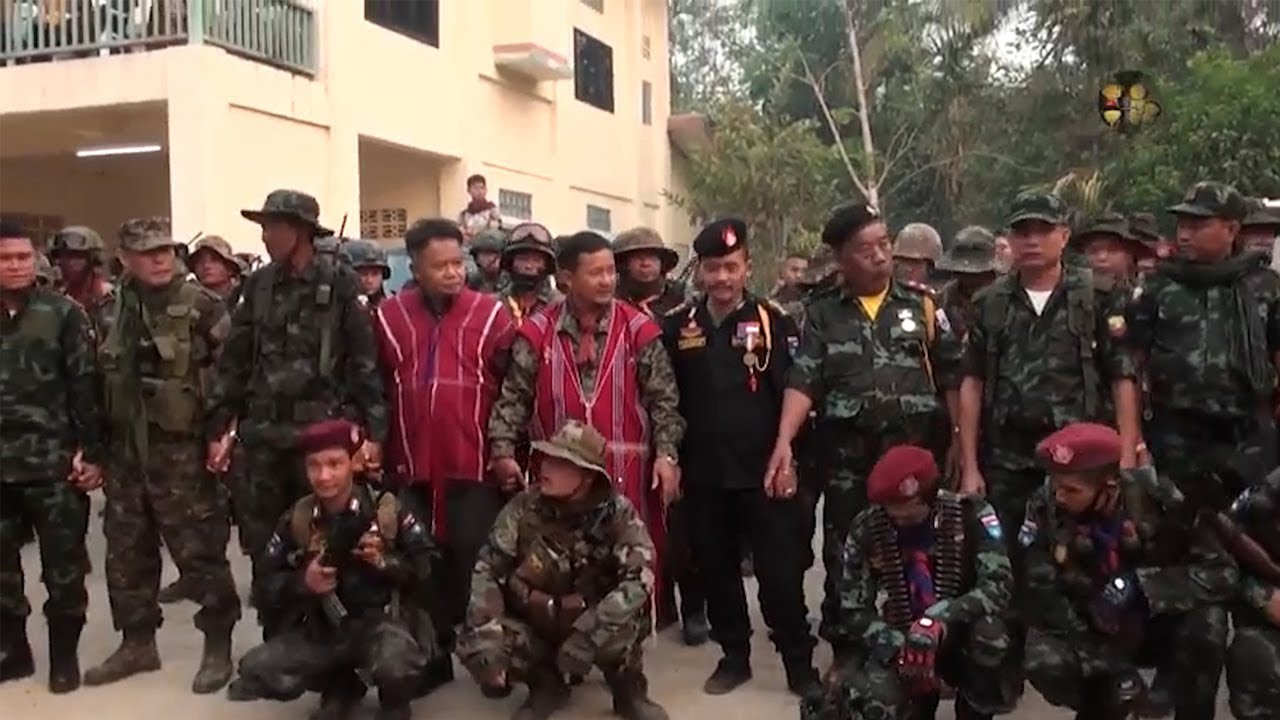 ကရင်လက်နက်ကိုင်တွေ ပြန်လည်ပေါင်းစည်းရေး ကြိုးပမ်းနေ Youtube
