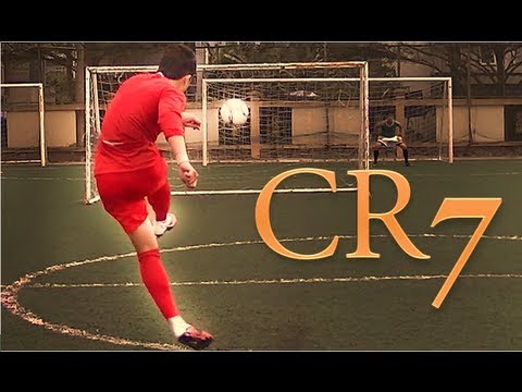 Cristiano Ronaldo Free Kick - YouTube