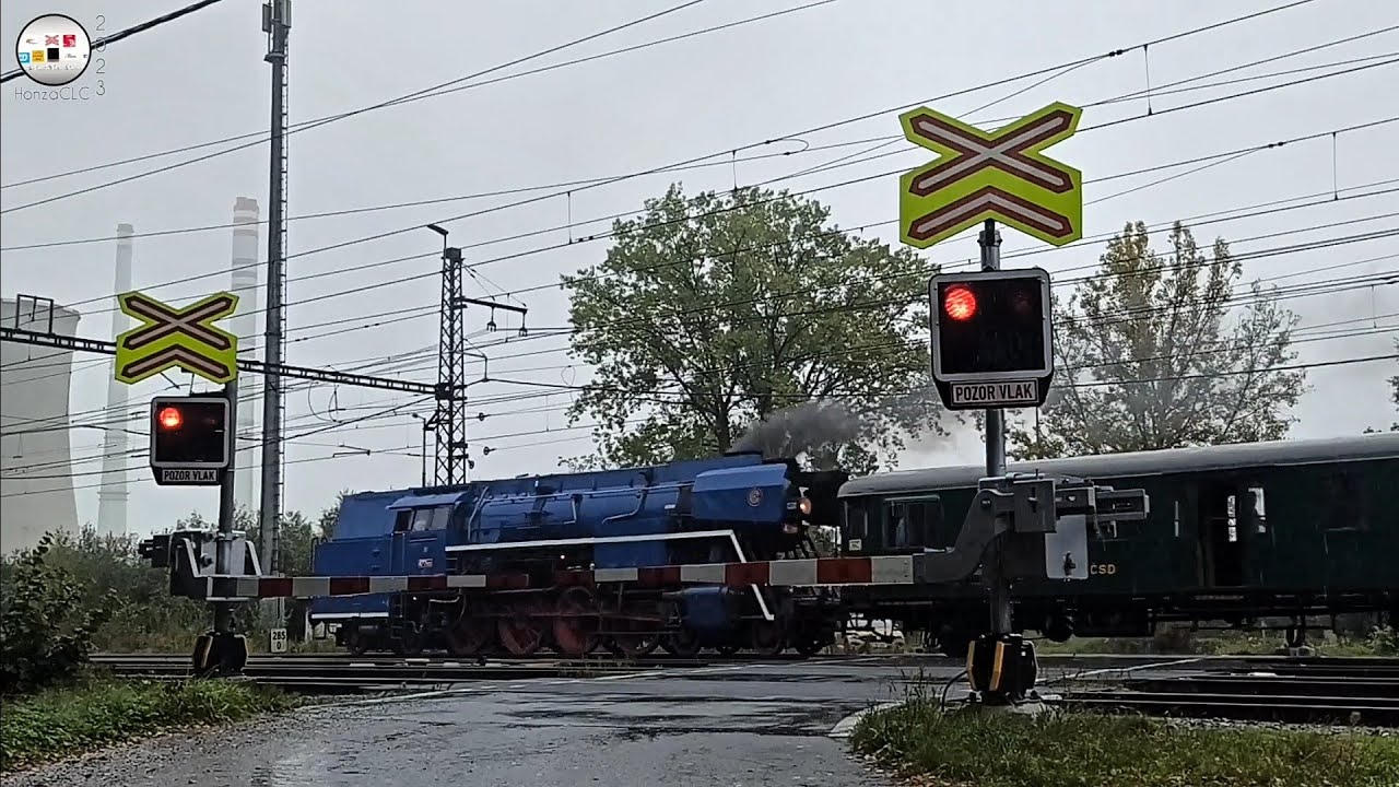 Železniční přejezd Dětmarovice 23.9. 2023 Czech railroad crossing - YouTube