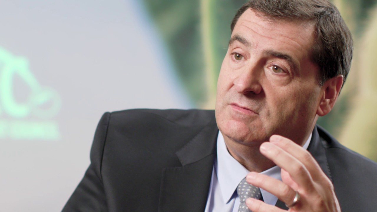 GARY MARTIN, 2016 Providing a Global View of Key Dynamics in Policy and ...