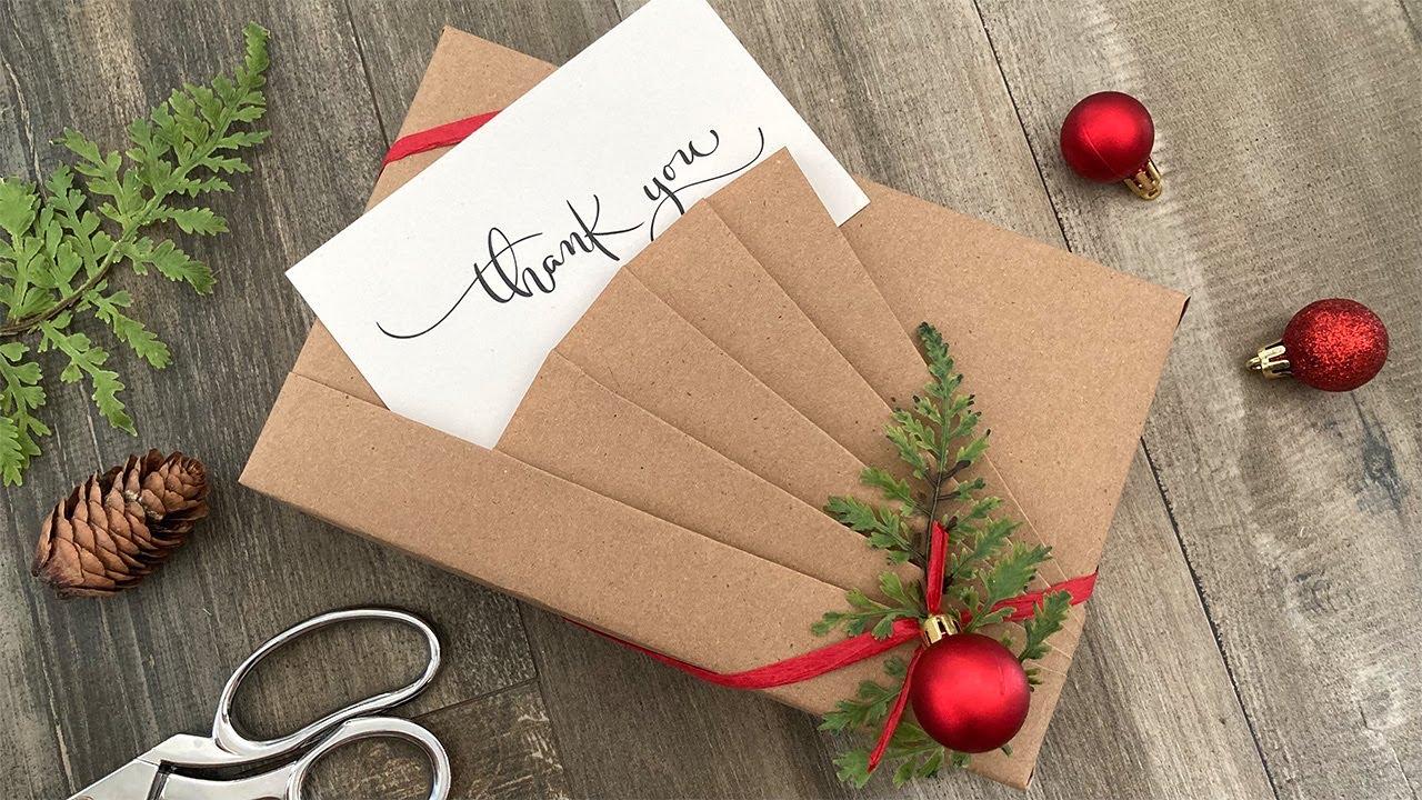 Fan Gift Wrapping Idea | Christmas Gift Packaging | DIY - YouTube