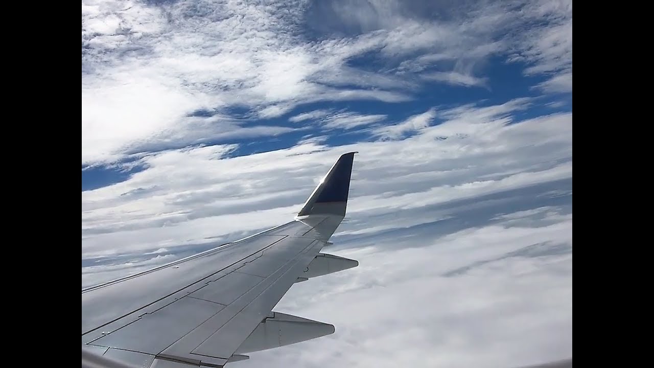 United Express E175 Takeoff from San Antonio | Wing view | GoPro 1080P ...