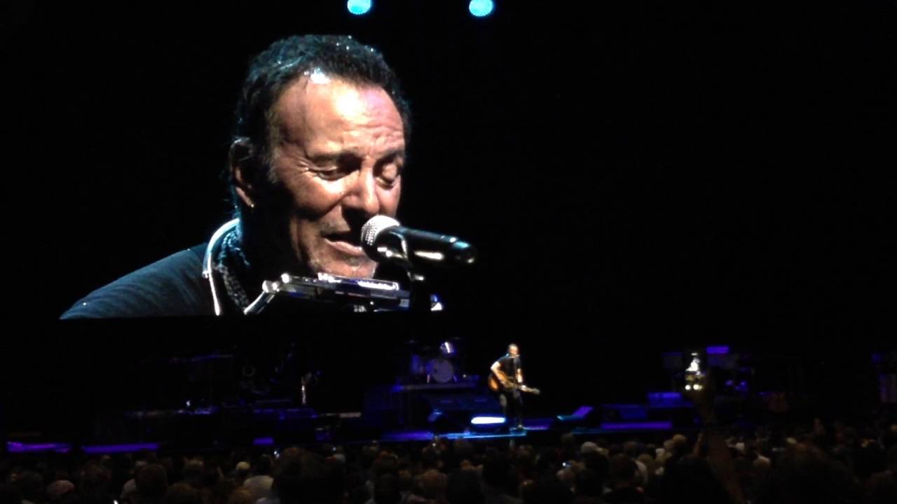 Bruce Springsteen "This Hard Land" 9-5-16 Virginia Beach - YouTube