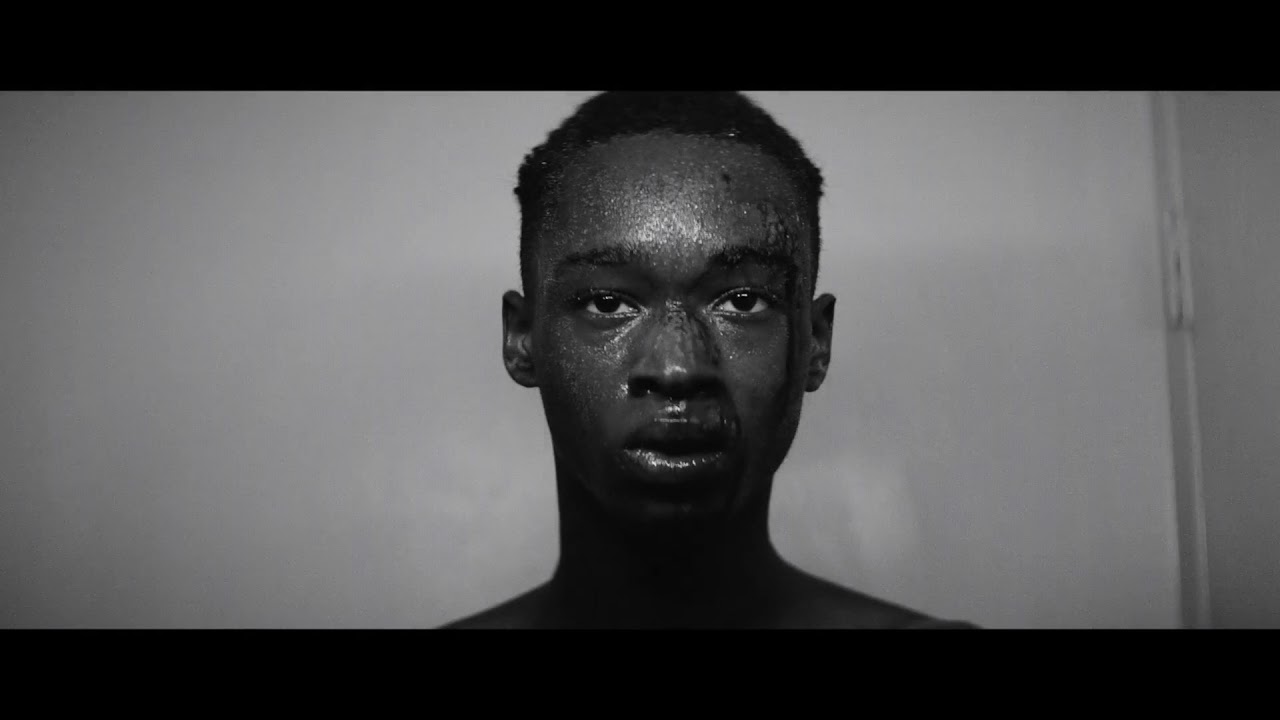 Black & White: Moonlight - Sink Scene | HD - YouTube