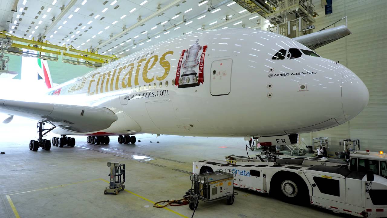 Emirates FA Cup A380 Decal | Timelapse | Emirates Airline - YouTube