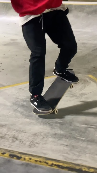 Manny mania ! FULL VIDEO IS LIVE ON MY PAGE🔥HIT THE SUB BUTTON FOR MORE SKATE CLIPS🔥 - YouTube