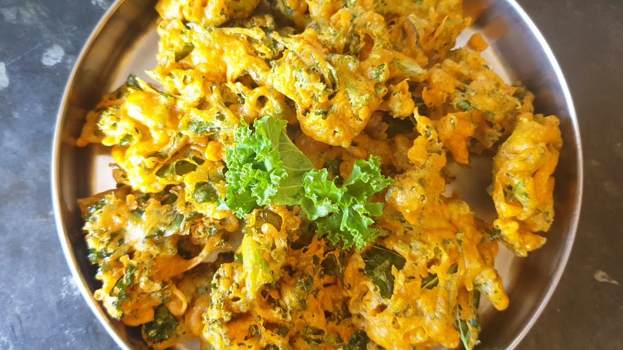 How to make Kale bajji | பரட்டைக்கீரை பஜ்ஜி| healthy and crispy bajji ...