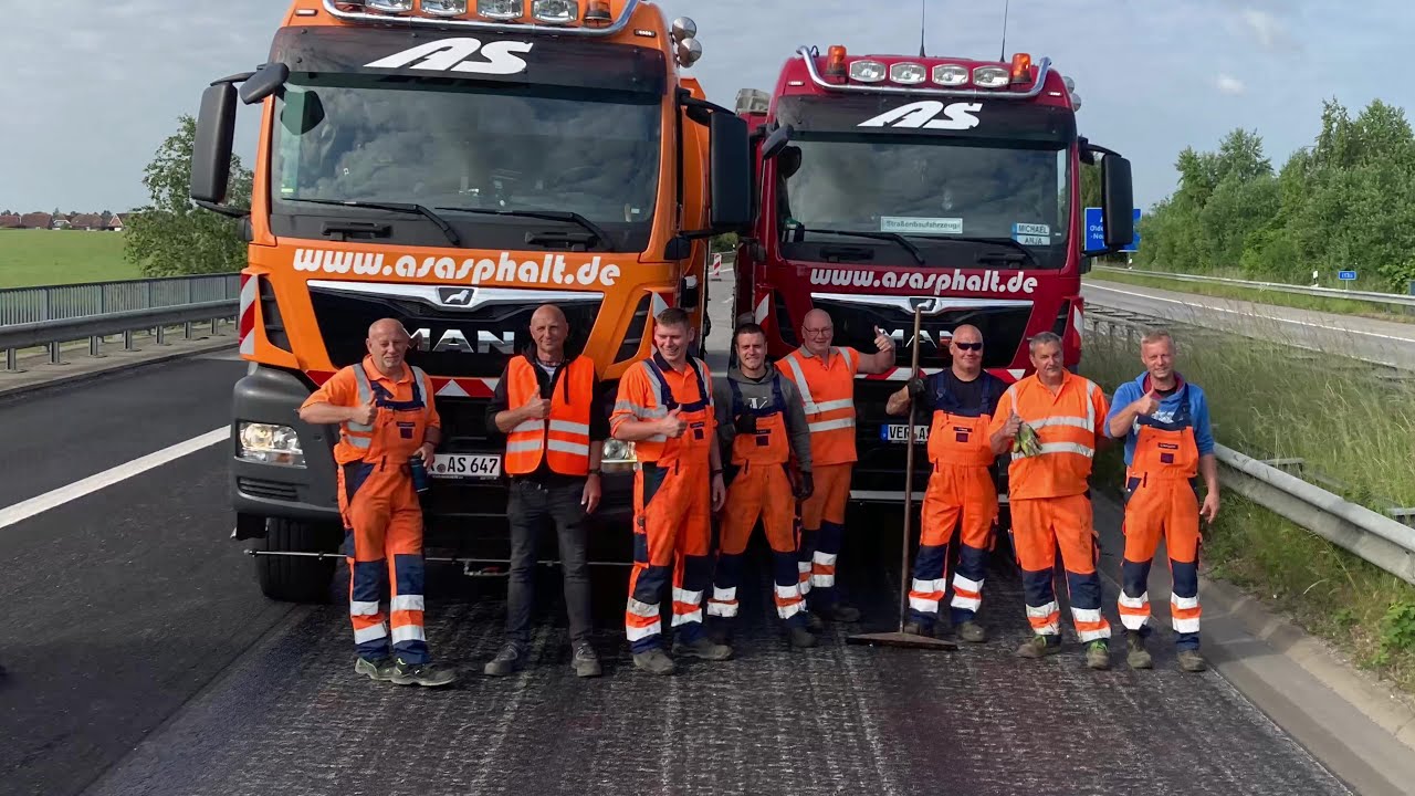 AS Asphaltstraßensanierung baut auf der A1 DSK (Dünne ...
