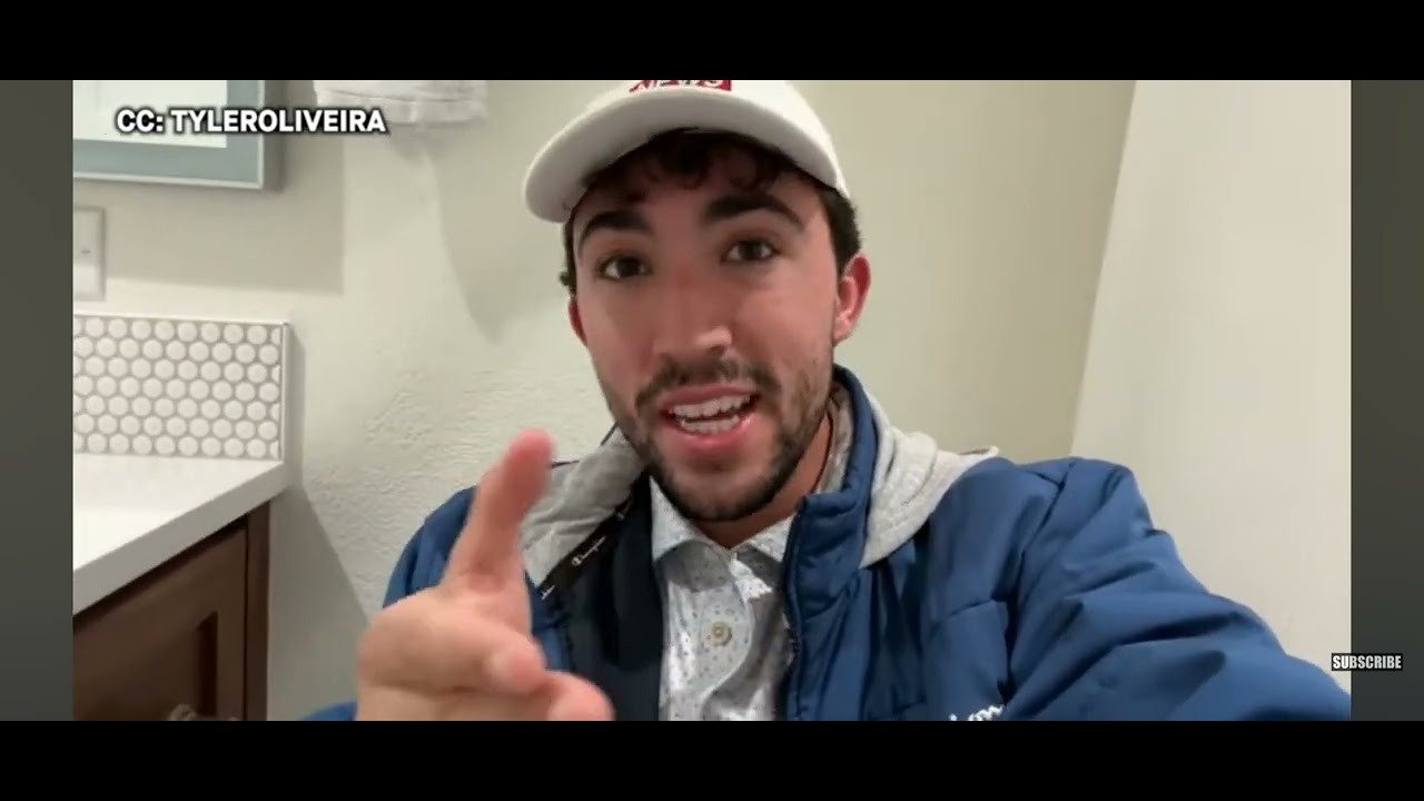 Youtuber makes video while pooping - YouTube