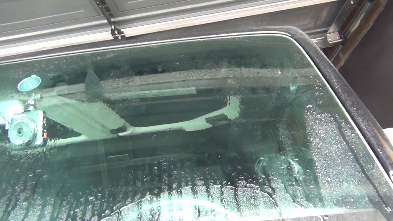 Super Clean Windshield - YouTube