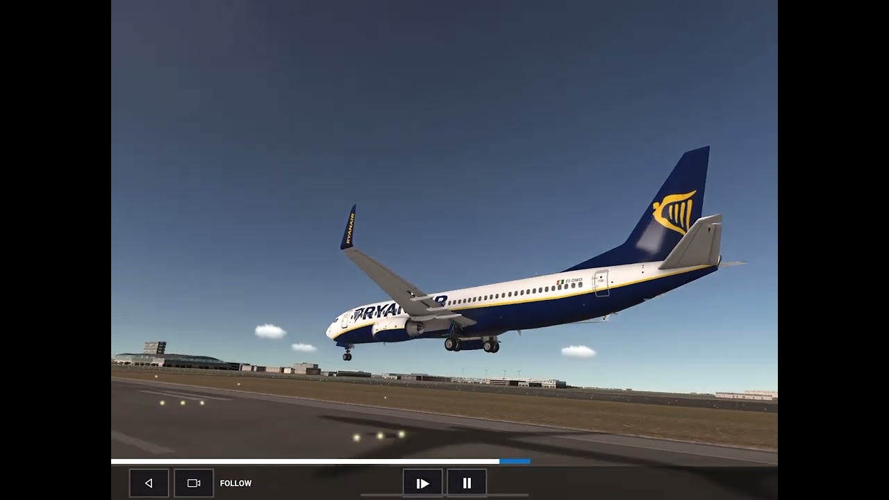 Ryanair landing very hard landing#swiss001landing - YouTube