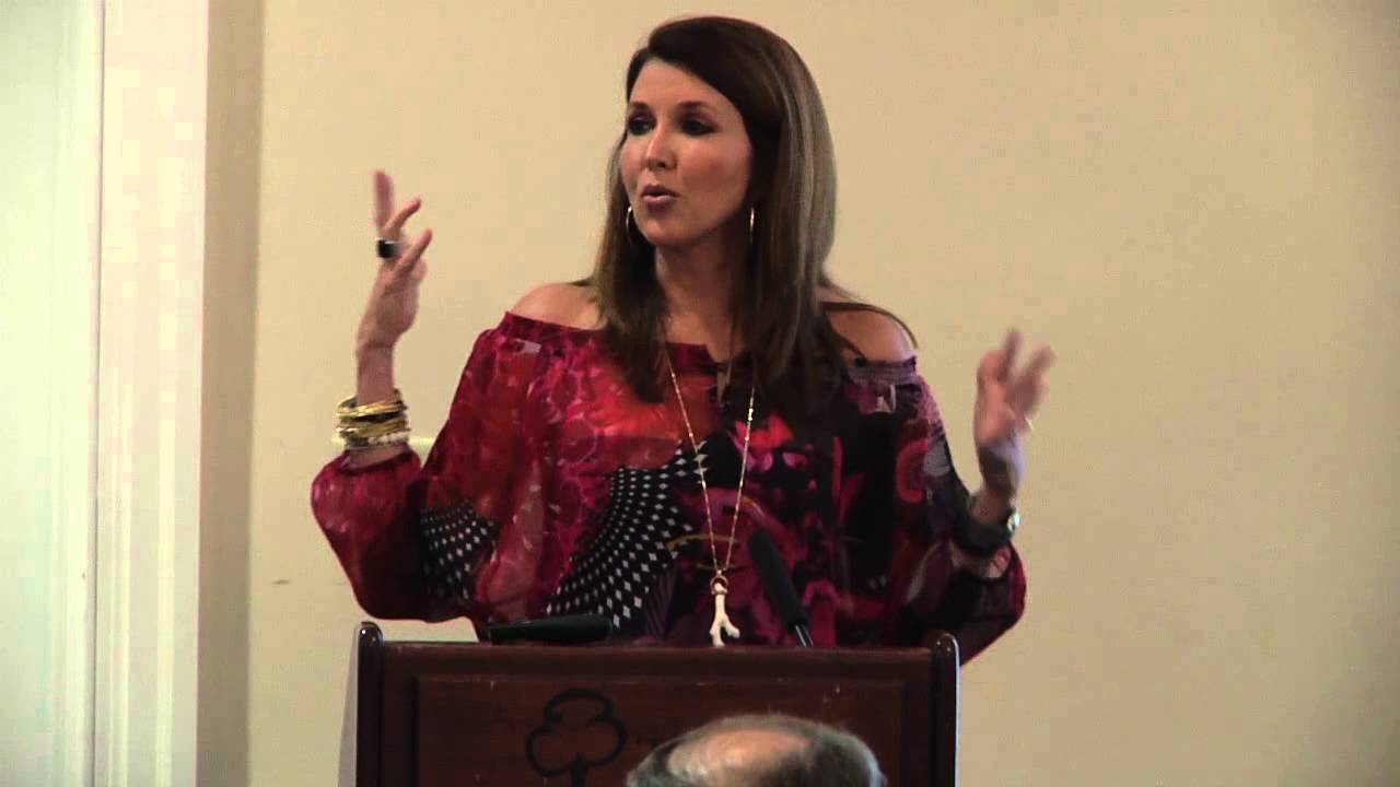 Ole Miss MBA - 2014 Spark Symposium - Dixie Carter - YouTube