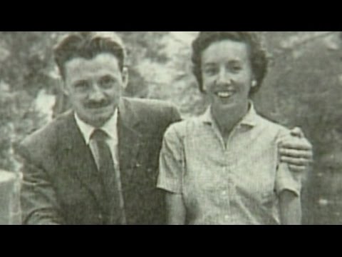 En recuerdo de Mario Benedetti : 1920-2009 - videoteca - Mario Benedetti